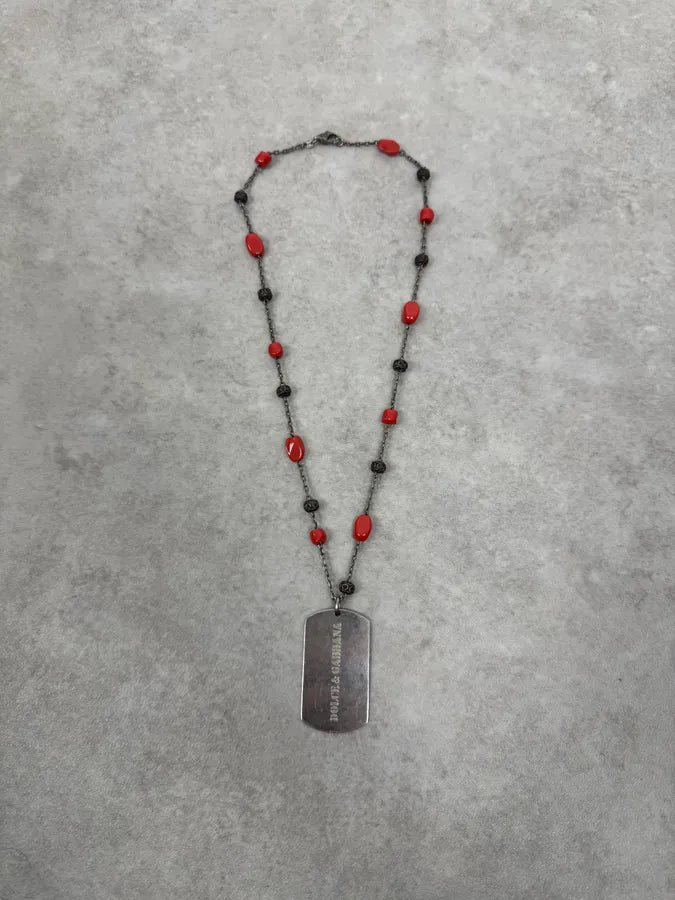 2000s Dolce & Gabbana Red Pearls Dog Tag Silver Necklace – Dolce Vita Hub